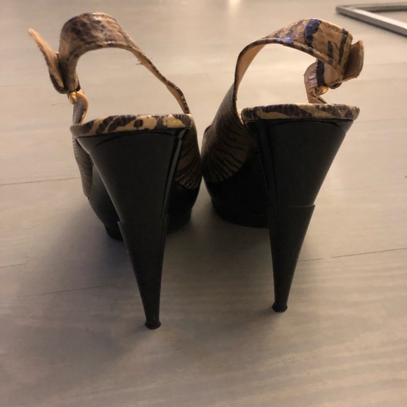 Stuart Weitzman | Shoes | Stuart Weitzman Animal Print Platform Heels ...